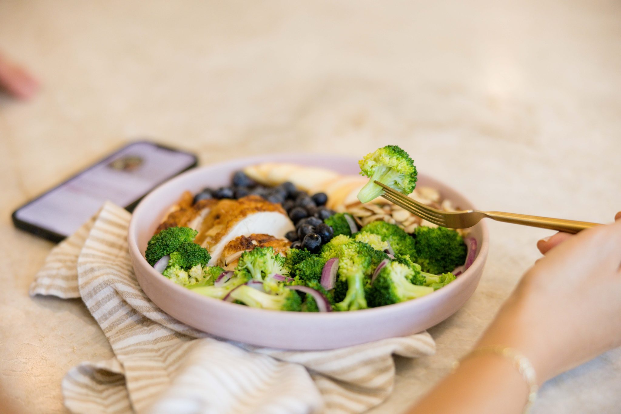 The Right Foods can Help Reverse Your PCOS Symptoms!